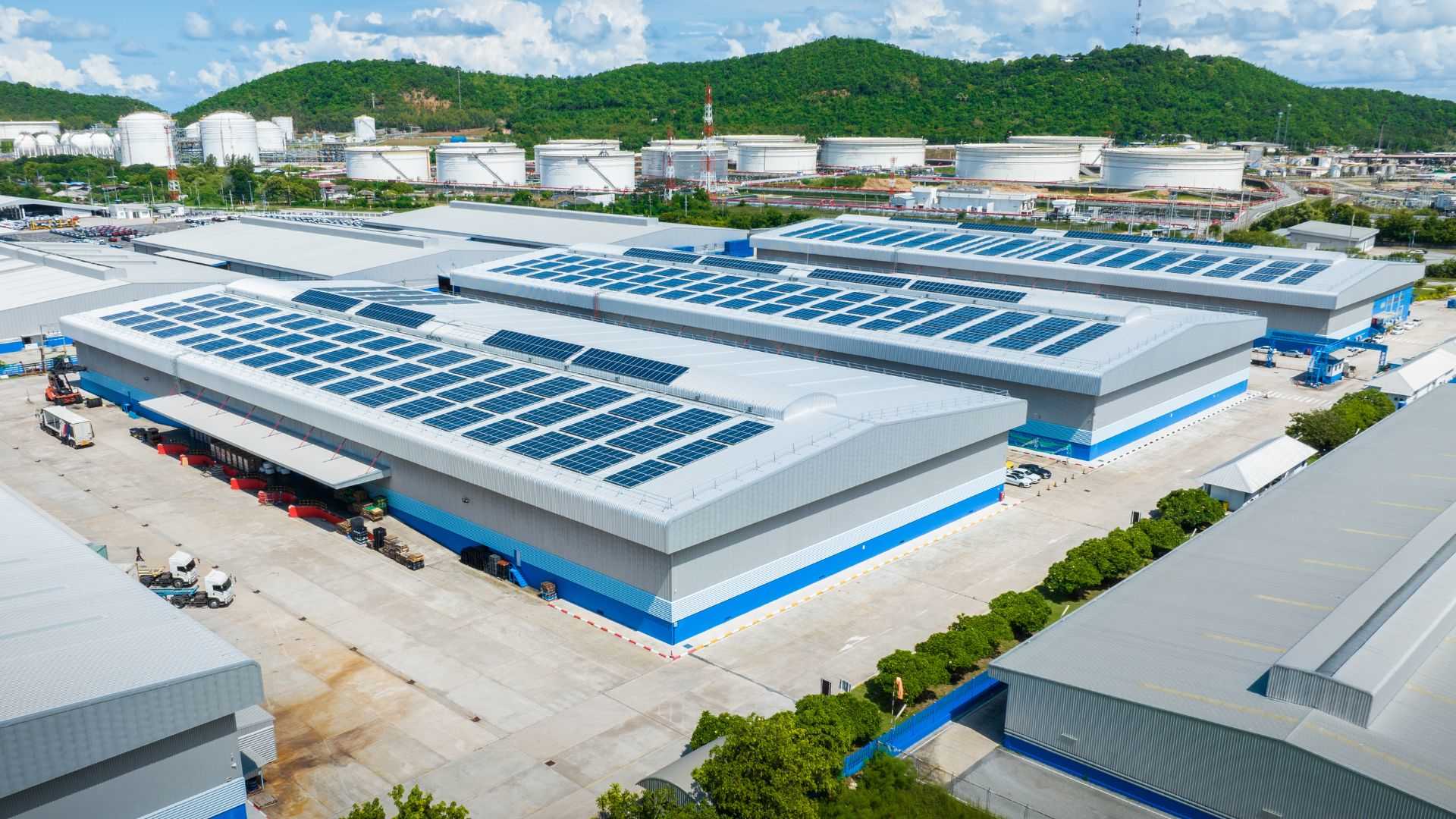 How can solar energy help factories to grow? | SolarCtrl
